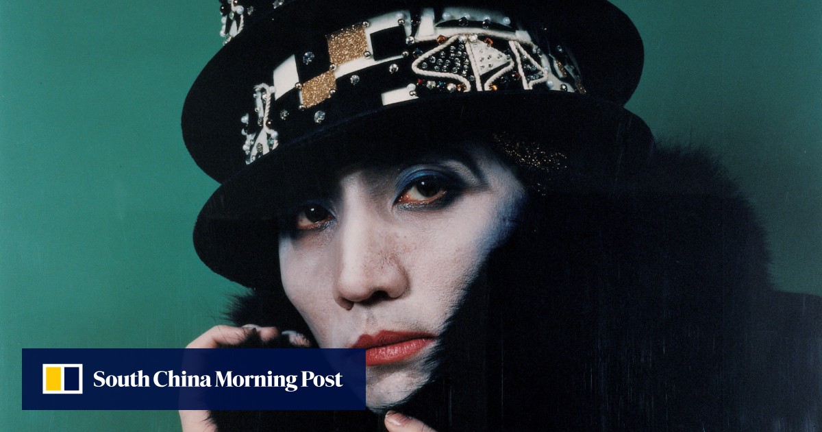 Self-portrait photography masters Cindy Sherman and Yasumasa Morimura ...