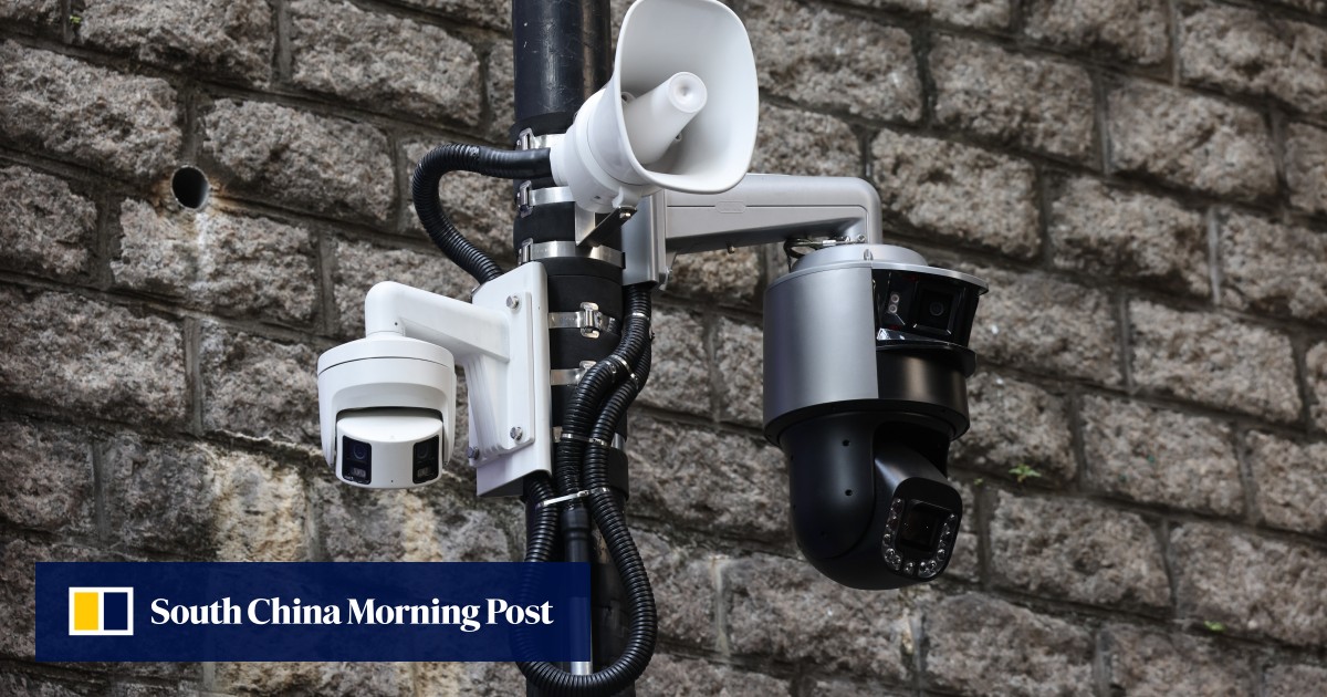 Hong Kong police to put up 6,400 more surveillance cameras over 3 years ...