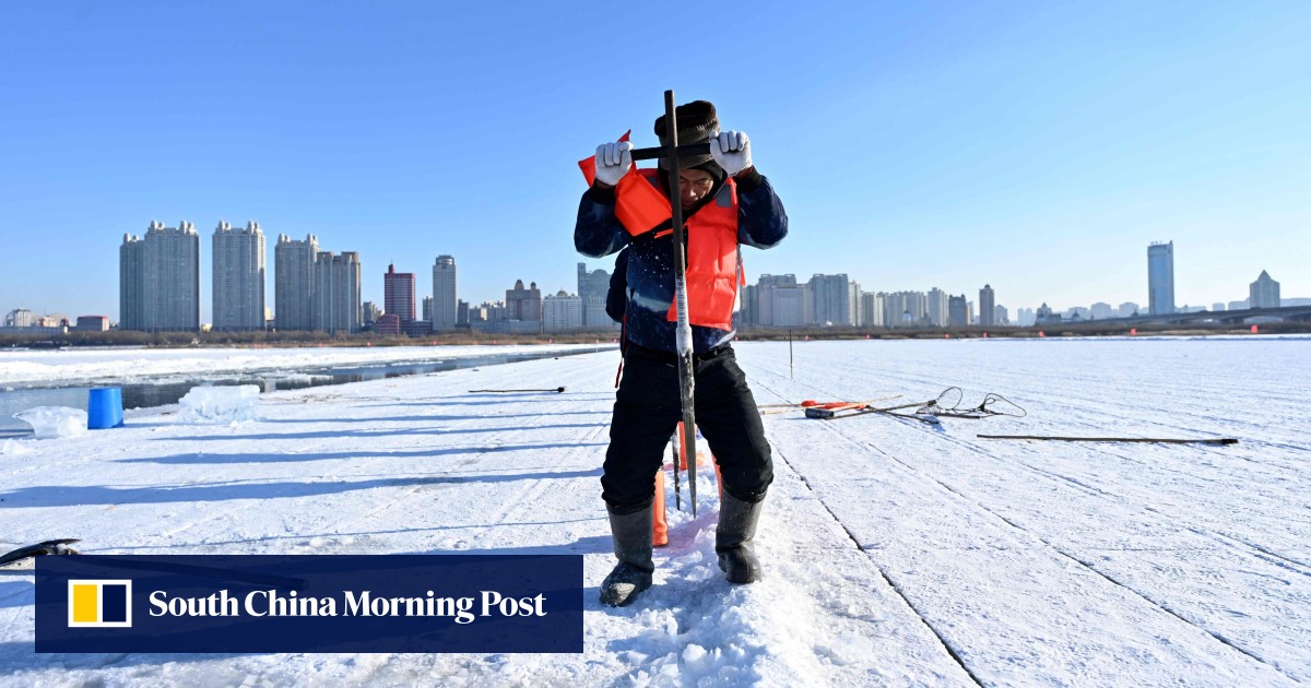 Harbin river ice cutters feel the heat as warm autumn affects their ...