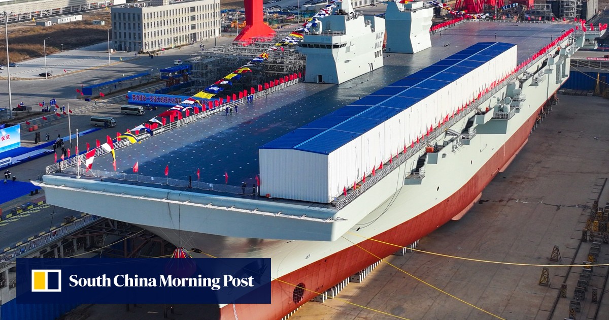 Could China’s newest amphibious warship, the Type 076, be in service ...