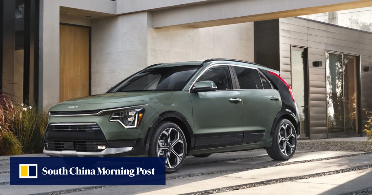 KIA’s 2025 Niro Hybrid is a price-competitive, fuel-efficient SUV, if a ...