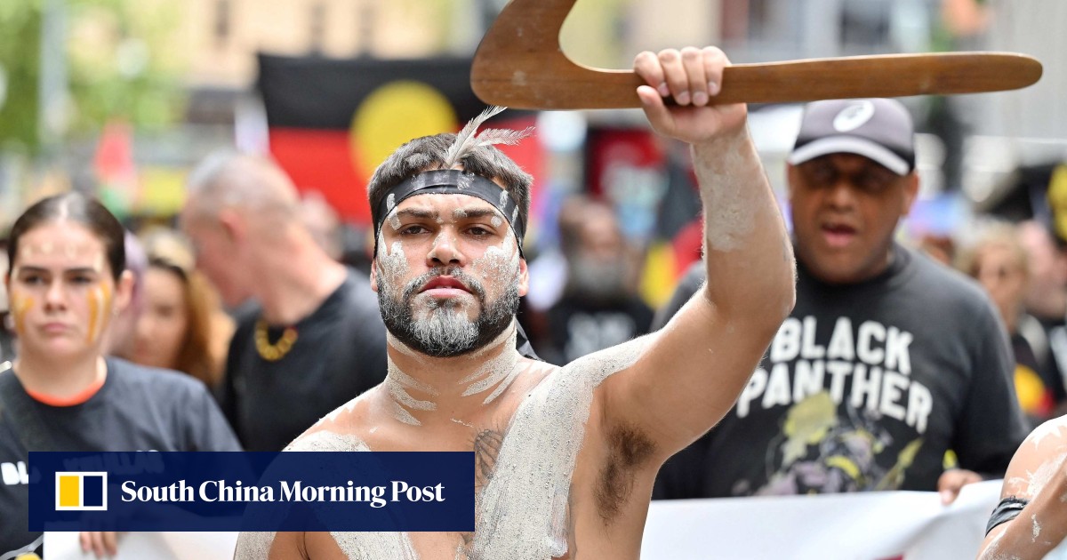 Australia Day protesters support Aboriginal groups, deface statues ...