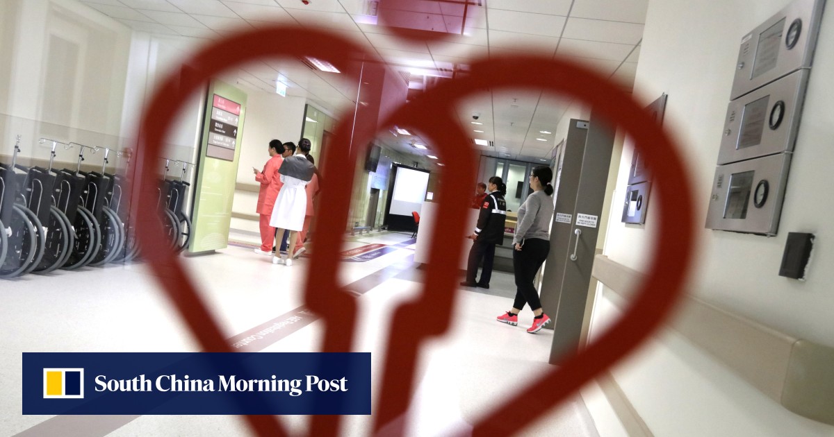 Hong Kong Patient Finds Gauze In Scrotum 2 Months After Operation