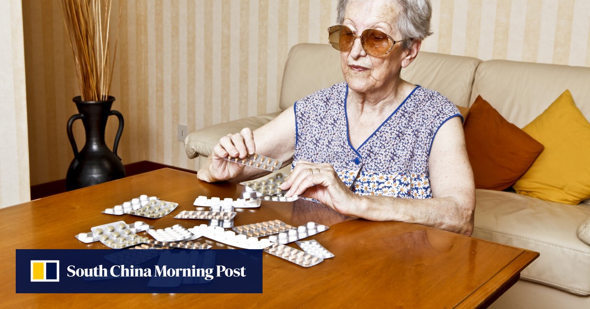 How to take medicines safely, and help family members keep track of ...