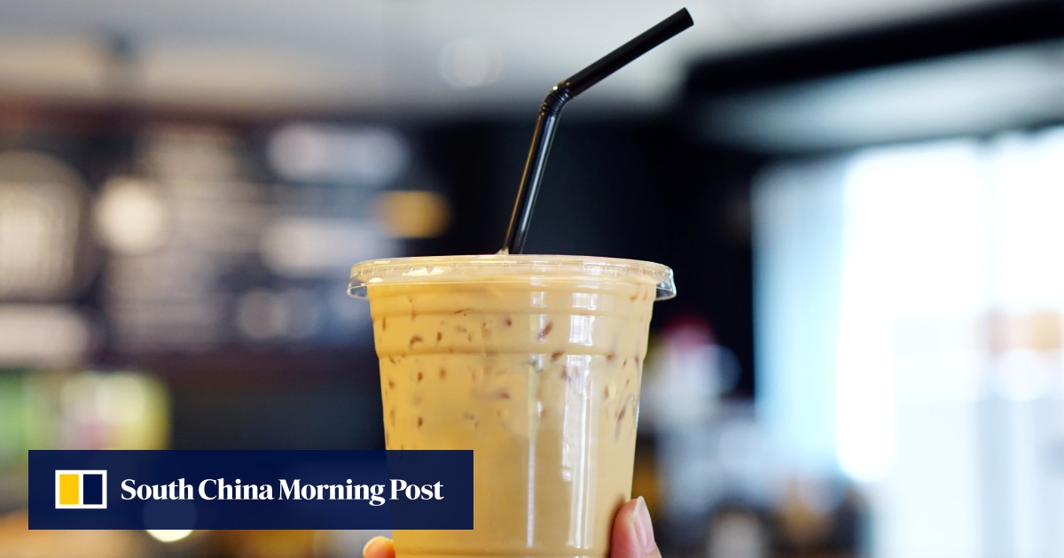 Trump signs order on plastic drinking straws, says paper ones ‘explode ...