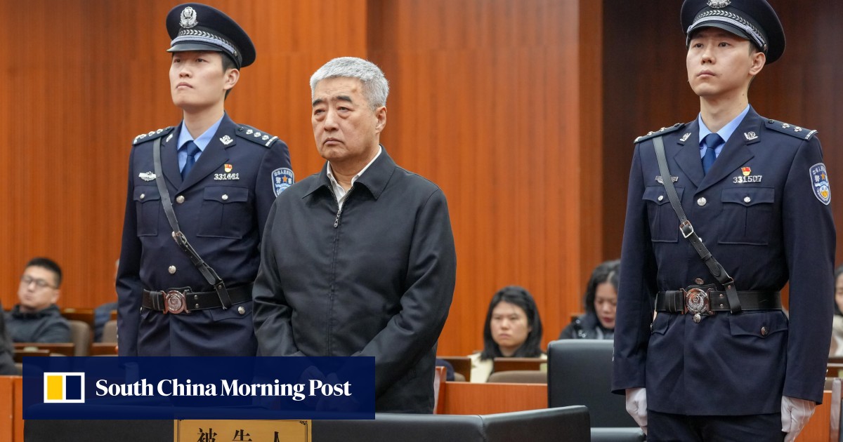 Former ICBC executive gets death sentence with reprieve for taking US ...