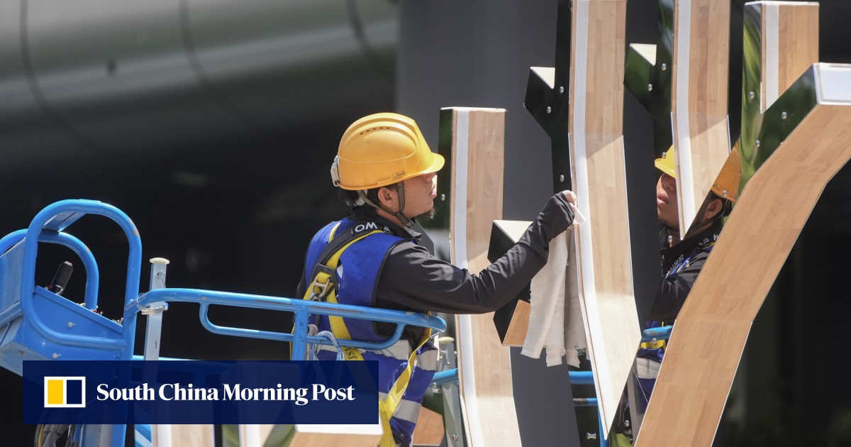 Hong Kong Should Have System To Pause Labour Import Scheme Workers