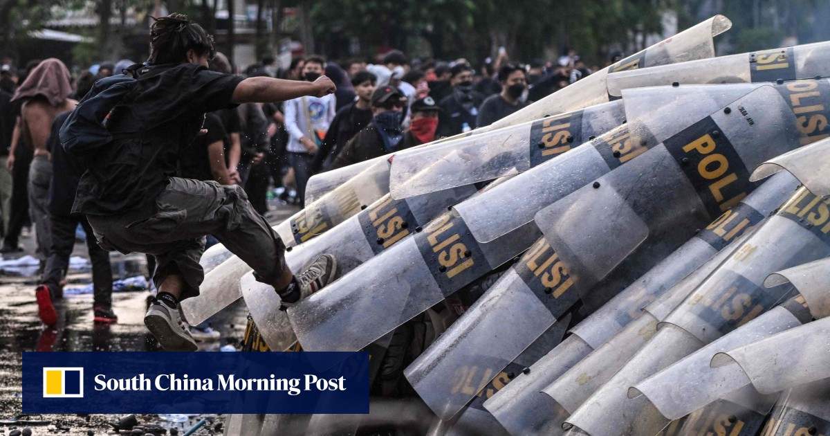 Indonesia military law protests signal deep fears of democratic erosion ...