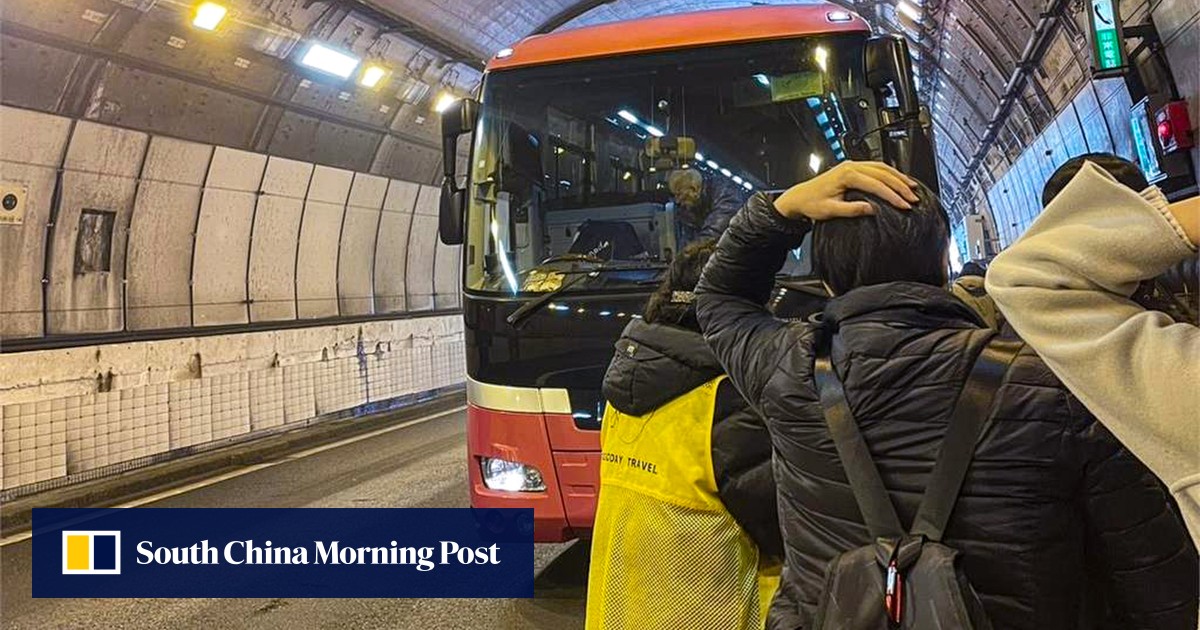 Hongkonger among 44 injured in collision between 2 Tokyo tour buses ...