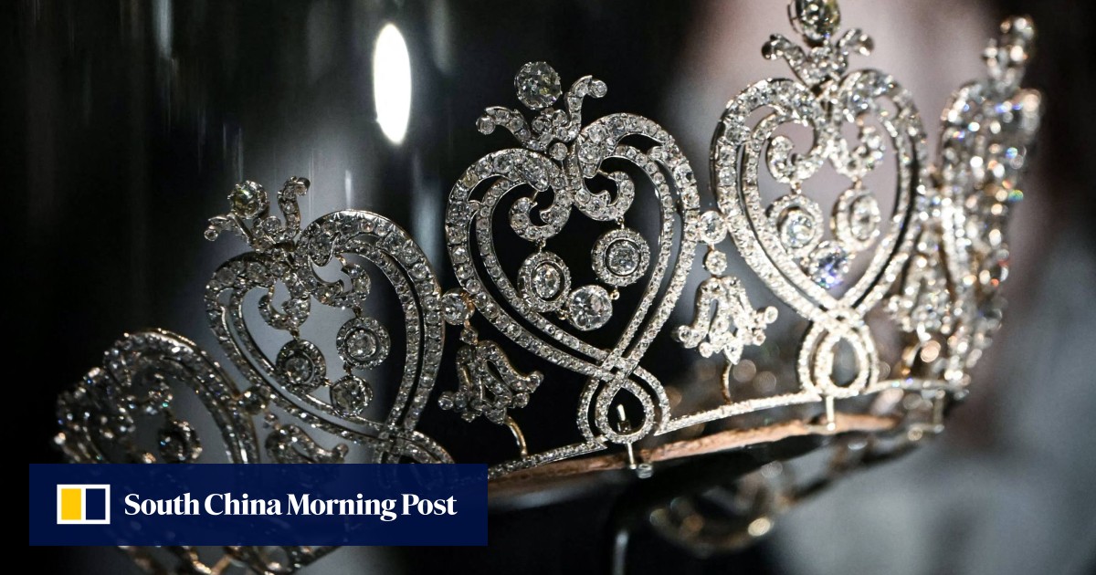 Cartier show at London’s V&A features 350 jewellery pieces worn by ...