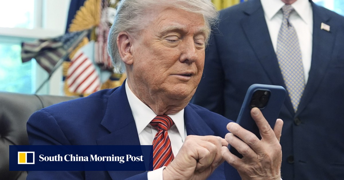 Trump family announces mobile service, US$499 gold smartphone | South ...