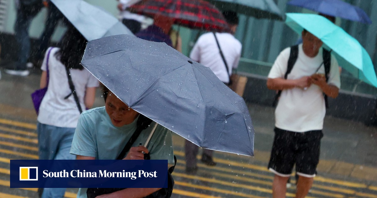 Hong Kong Observatory issues red rainstorm warning | South China ...