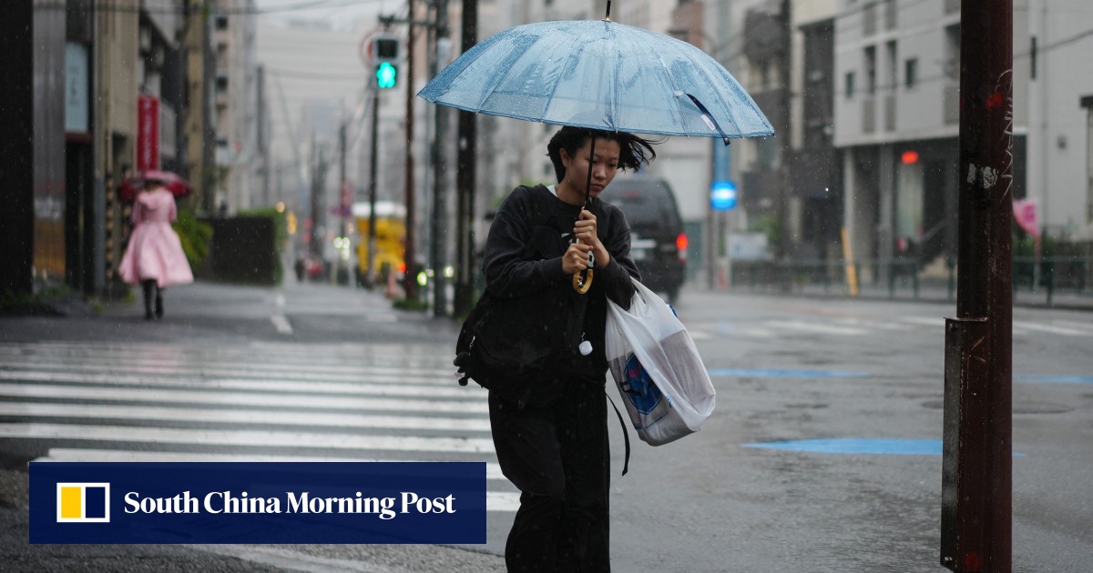 Typhoon Jangmi churns along Japan’s Pacific coast, leaves dozens hurt ...