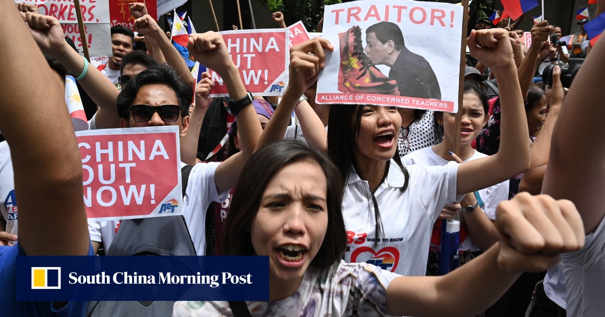‘almost An Invasion Protesters In Philippines Slam Duterte For Weak