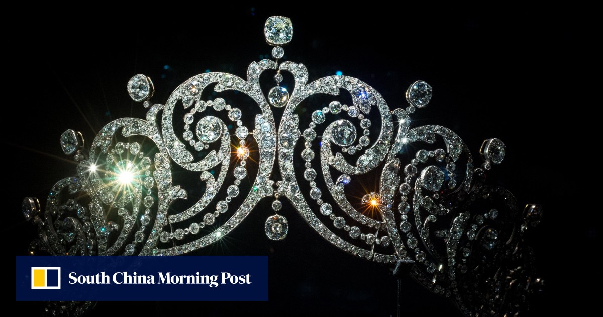 How China has inspired Cartier and the world of fashion, jewellery and ...