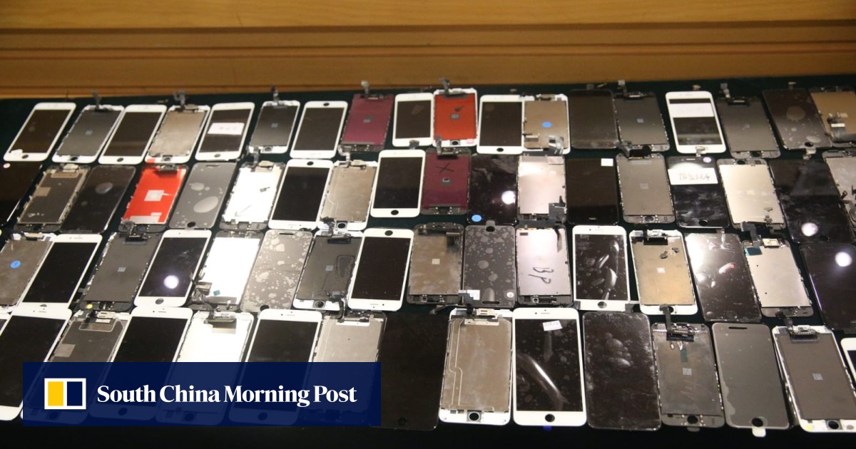 Apple iPhone and Samsung fakes among HK$1 million counterfeit haul ...