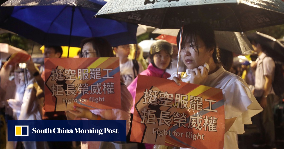 Strike drags on at Taiwan’s EVA Air with hundreds more flights ...