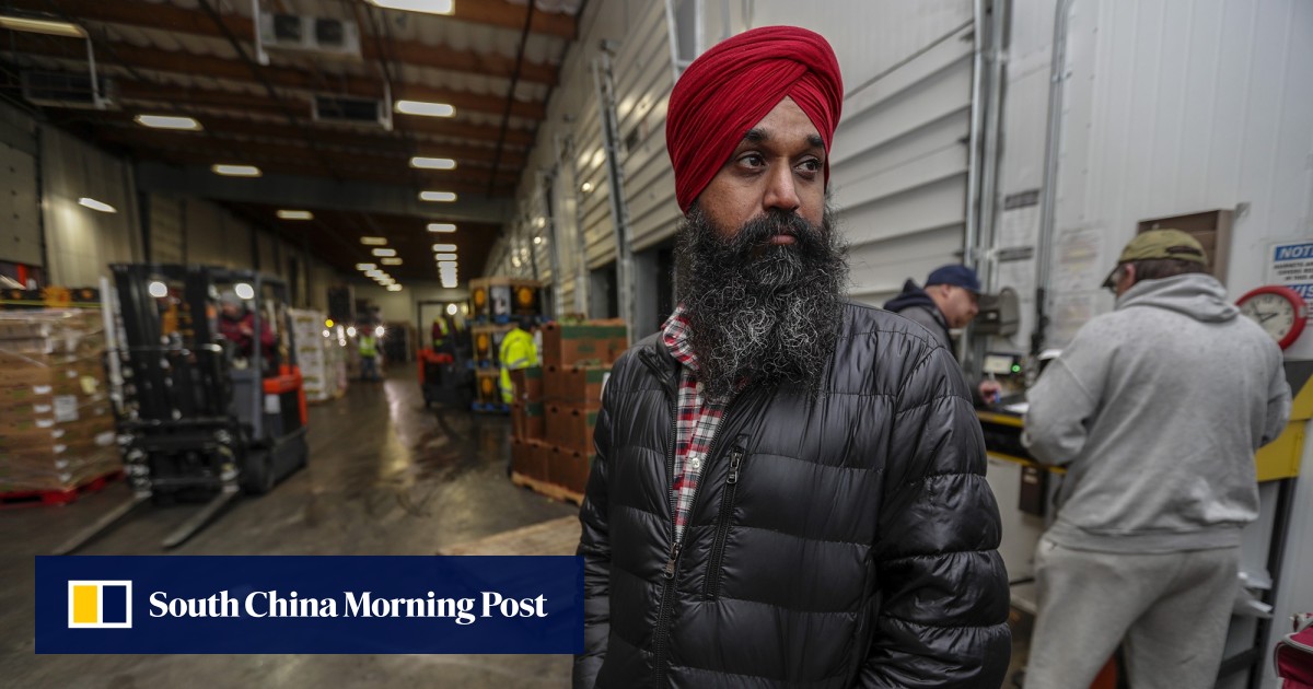 US trucking industry transforming as Sikh drivers take the wheel ...