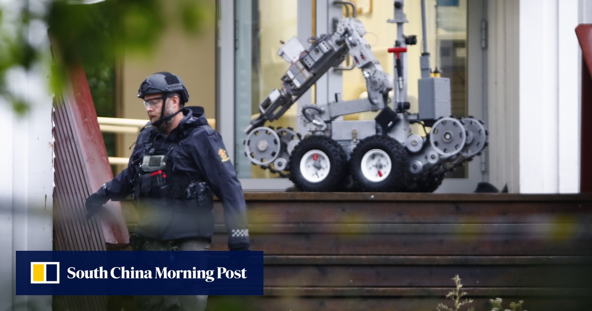 Old man overpowers gunman in ‘attempted act of terror’ at Norway mosque ...