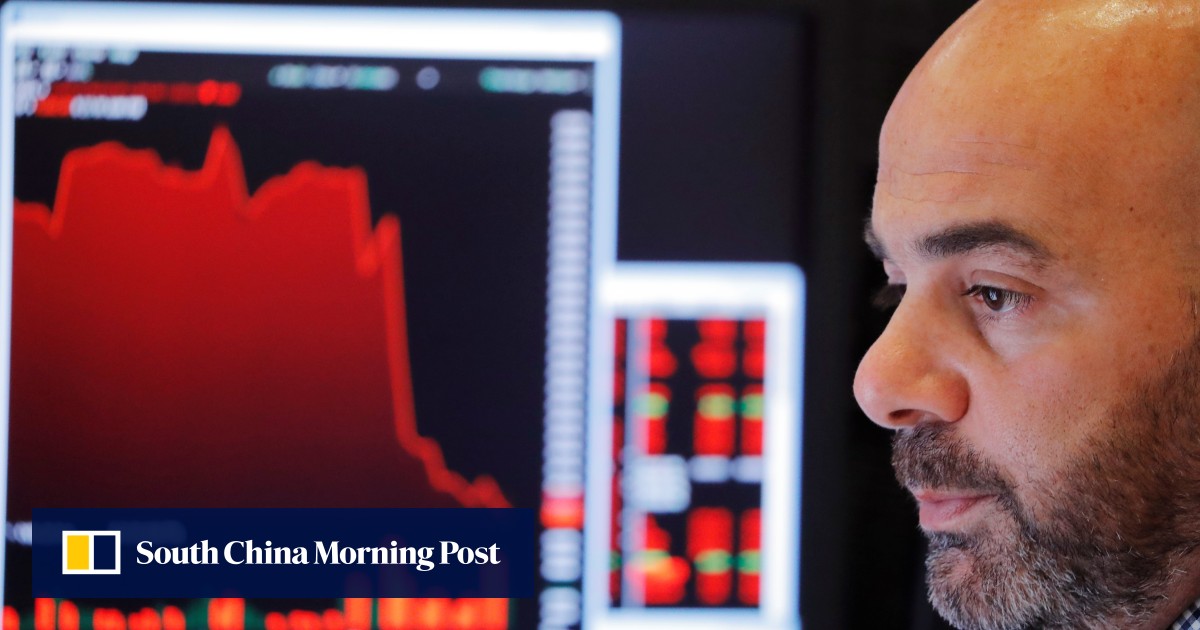 Dow closes down more than 600 points after Donald Trump lashes out at ...