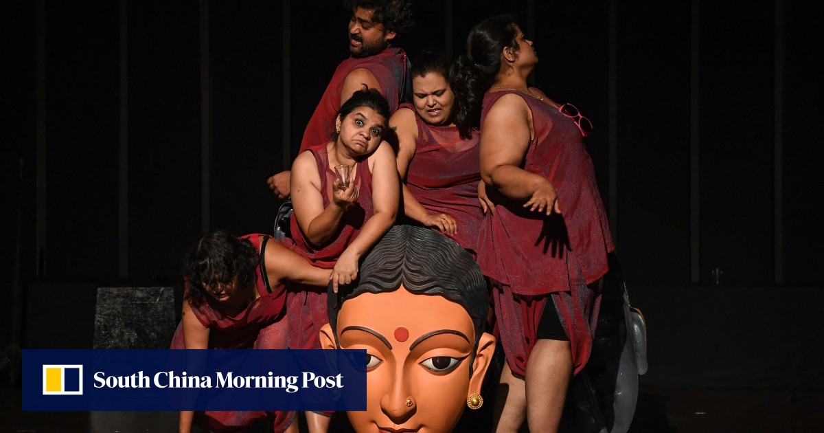 Plus-size performers challenge stereotypes with provocative show in ...