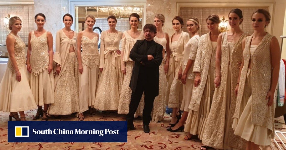 Pakistani designer who dressed Princess Diana on his ‘fashion ...