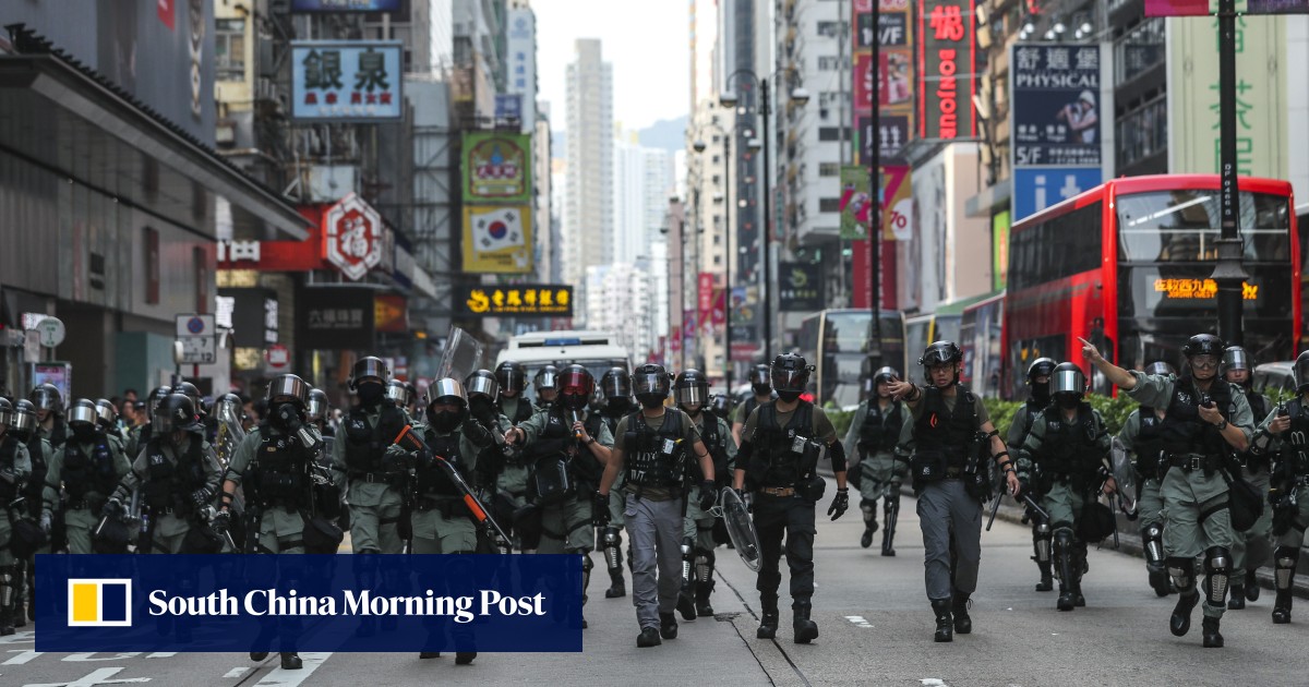 Hong Kong Police To Rehire 1 000 Retired Officers To Cope With Anti