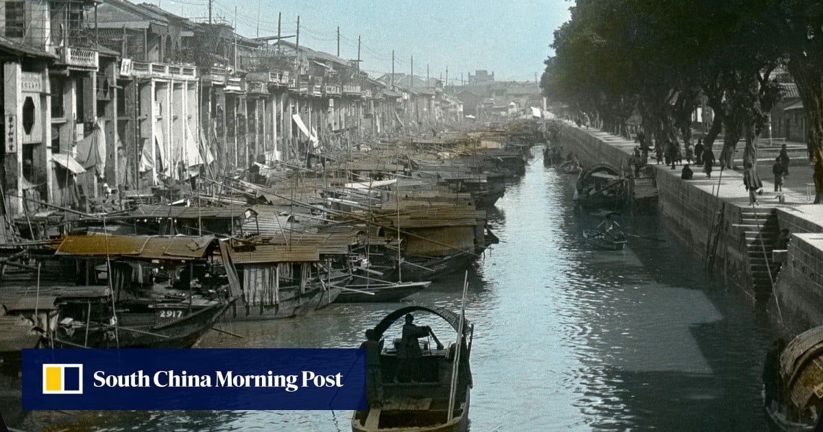 Beautiful hand-colourised photos of early 1900s China offer a glimpse ...