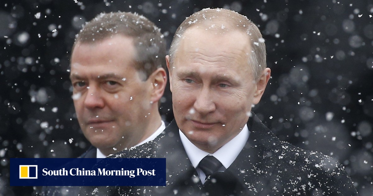 Entire Russian government resigns as Vladimir Putin plans shake-up that ...