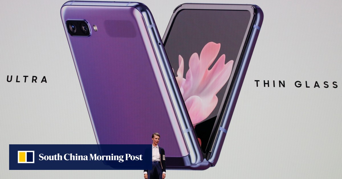Samsung unveils compact foldable phone, 5G Galaxy S to fend off Apple ...
