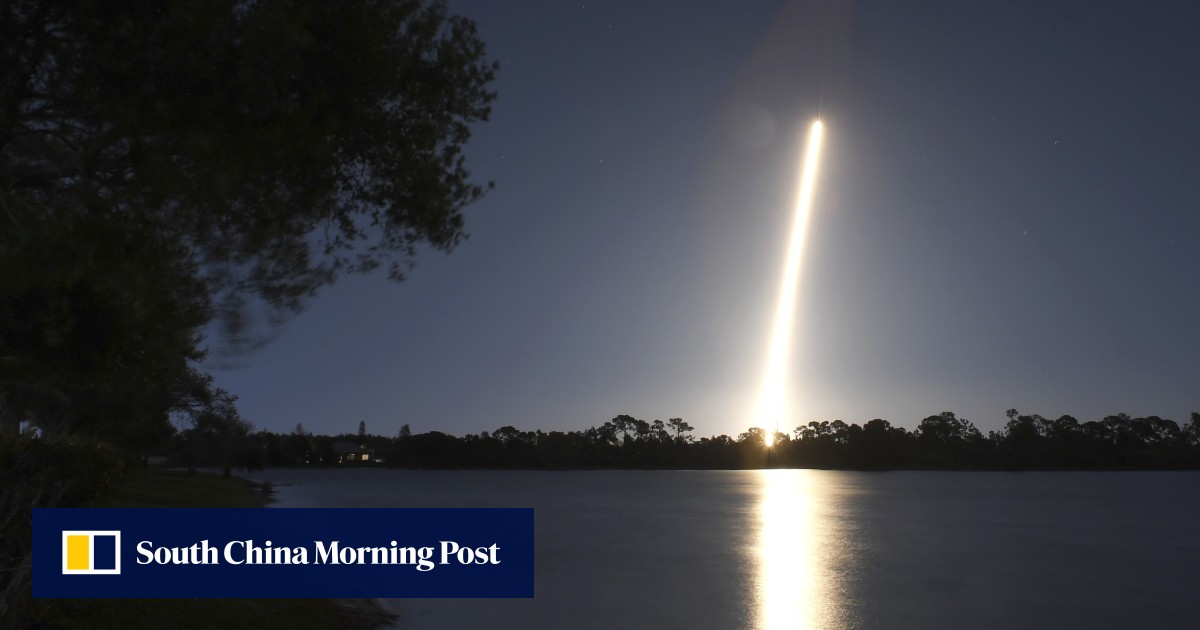 SpaceX launches the last of its original Dragon 1 cargo capsules to ...
