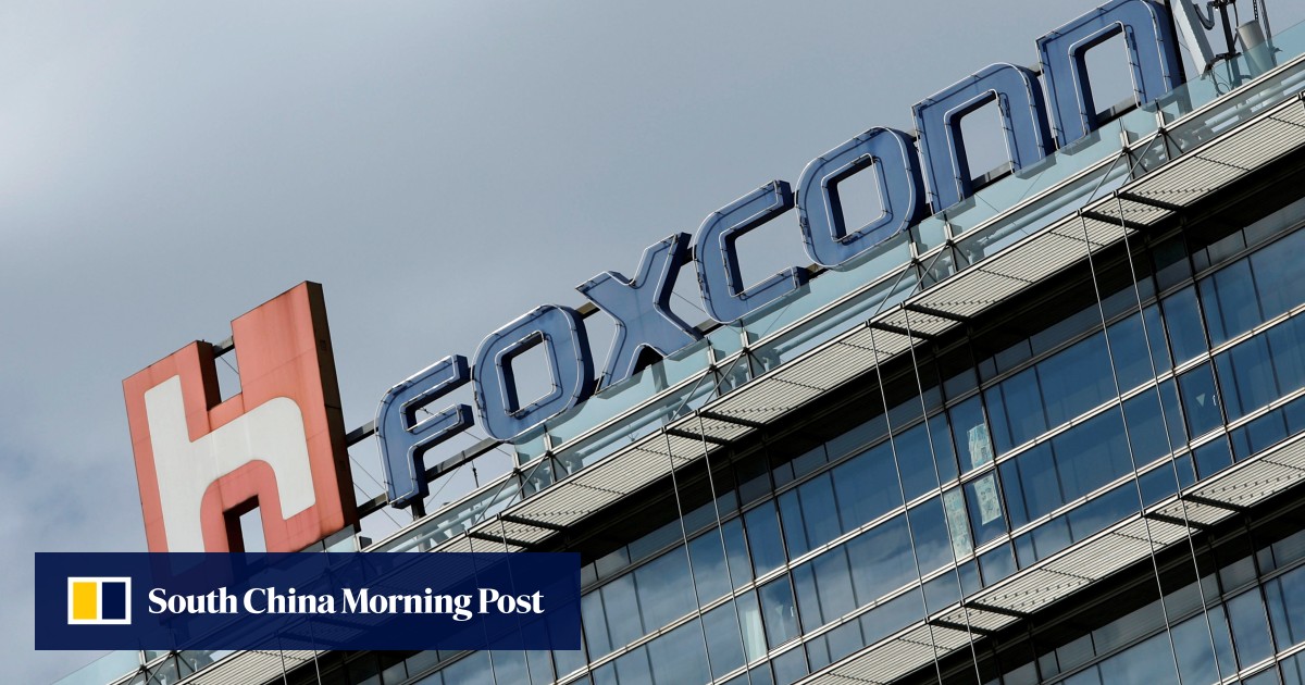 Resumption of work at Apple supplier Foxconn factories in China beats ...