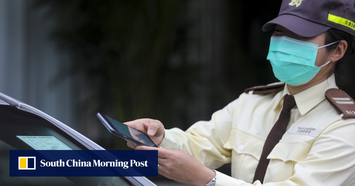 Hong Kong’s traffic wardens given smartphones and portable printers in ...