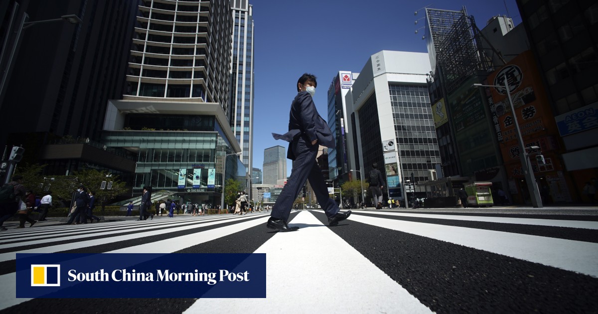 Coronavirus: Japan eases into ‘soft lockdown’ amid concerns Abe has not ...