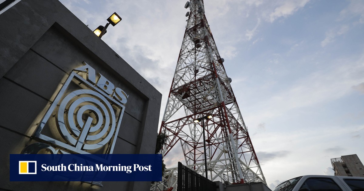 Philippines Government Orders Top Broadcaster Abs Cbn To Halt
