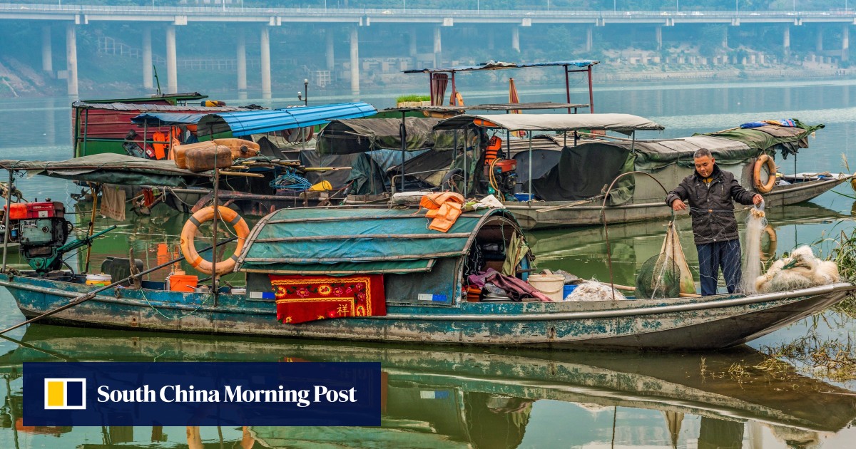 China promises help for 300,000 people hit by Yangtze River fishing ban ...
