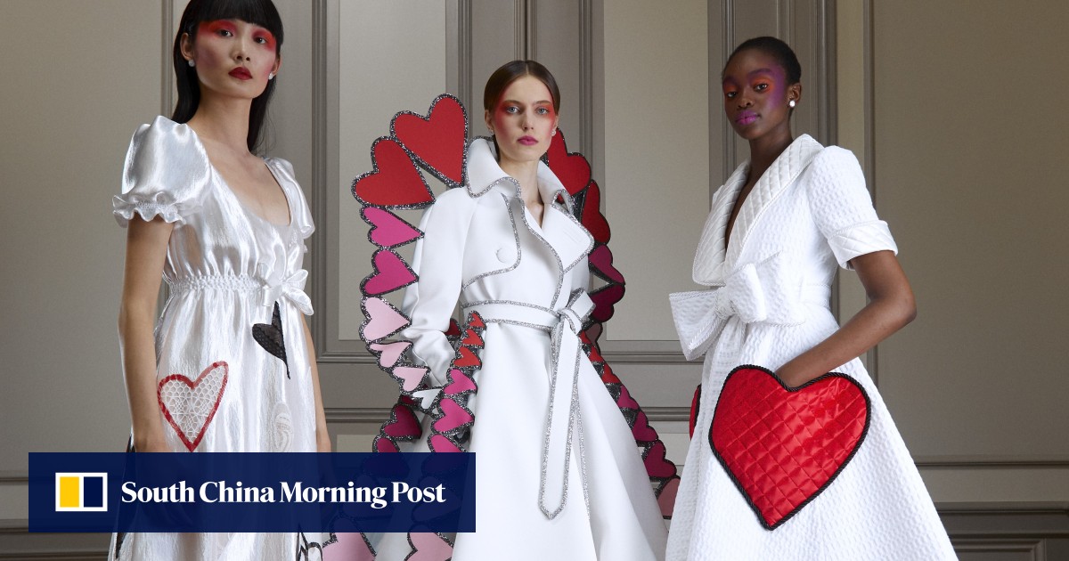 Viktor & Rolf’s avant-garde designs are more like wearable art, and the ...