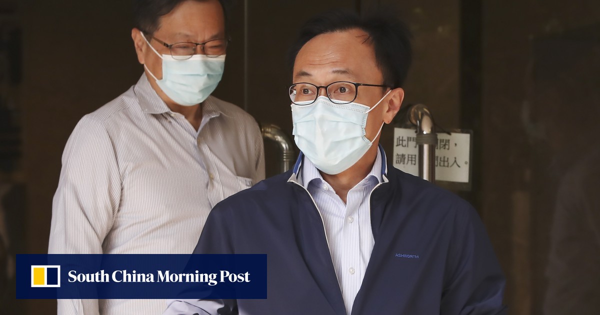 Loyalty Pledge Required For Hong Kong Civil Servants Who Started After