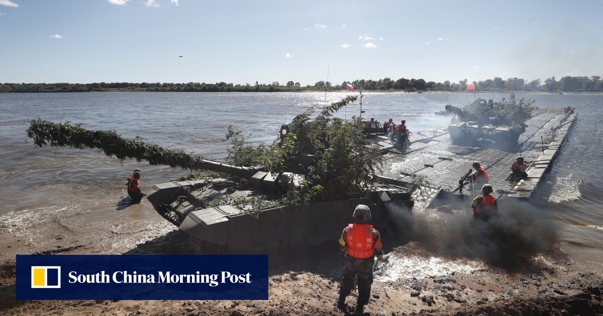 Beijing gives cautious welcome to Vladimir Putin’s hint over Russia ...