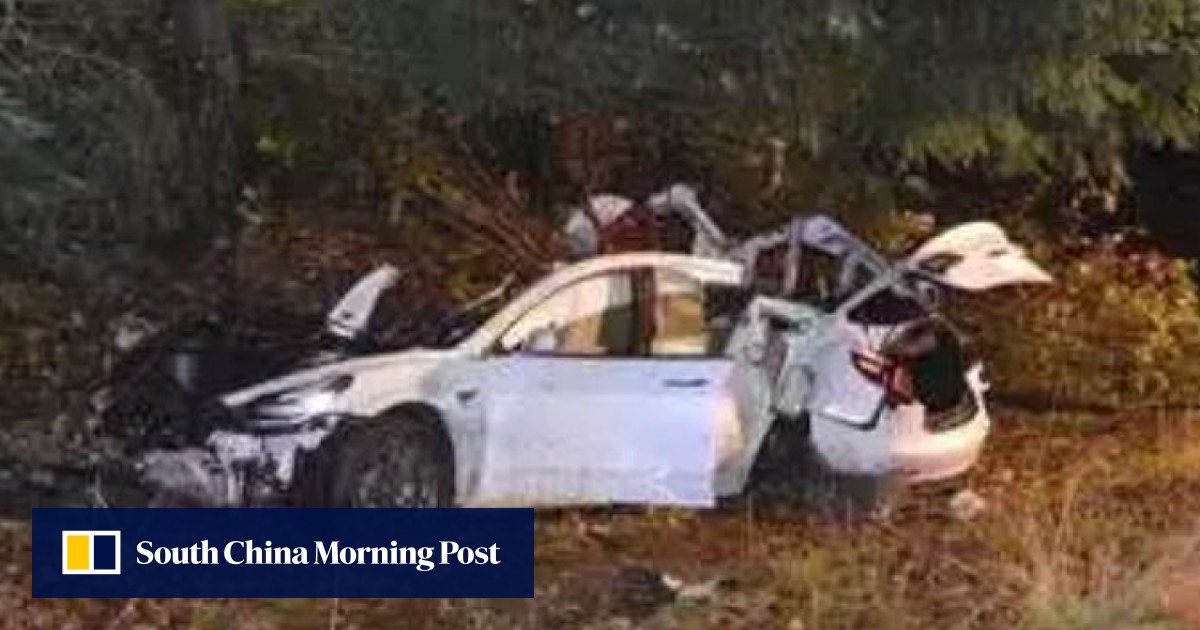 Tesla Model 3 crash sends hundreds of scorching battery cells flying ...