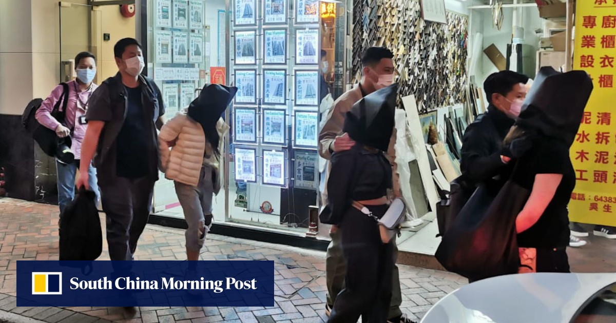 Hong Kong Police Arrest 27 Suspected Prostitutes In Anti Vice Operation Warn Of Potential For