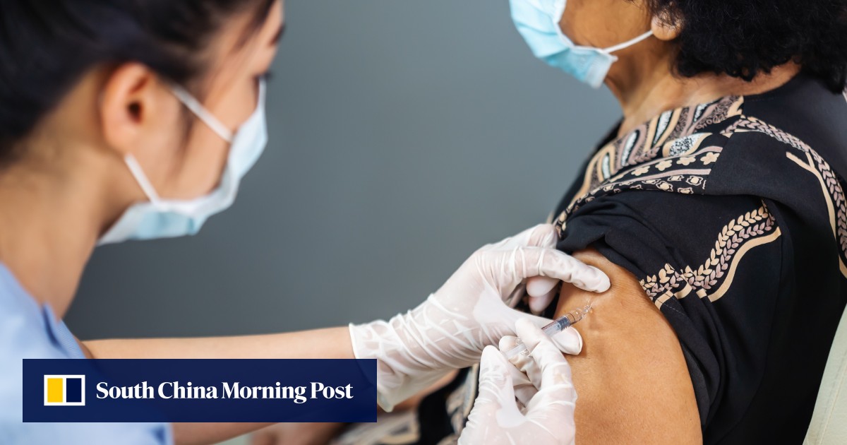 Coronavirus: Hong Kong confirms 15 new cases, expert says Sinovac ...