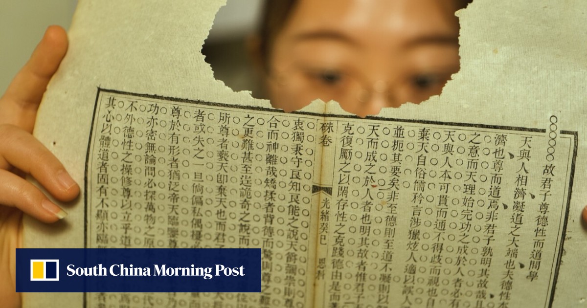 The delicate and dying art of fixing ancient Chinese books by hand ...
