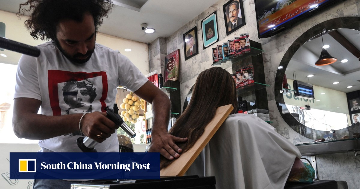 Meet the Pakistani barber who uses meat cleaver and blowtorch to cut ...