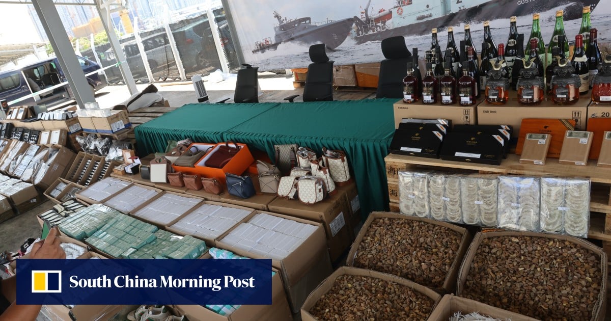 Hong Kong, mainland Chinese authorities seize HK$300 million in ...