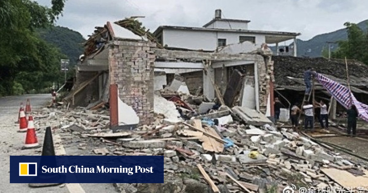 Eight dead in China building site collapse | South China Morning Post