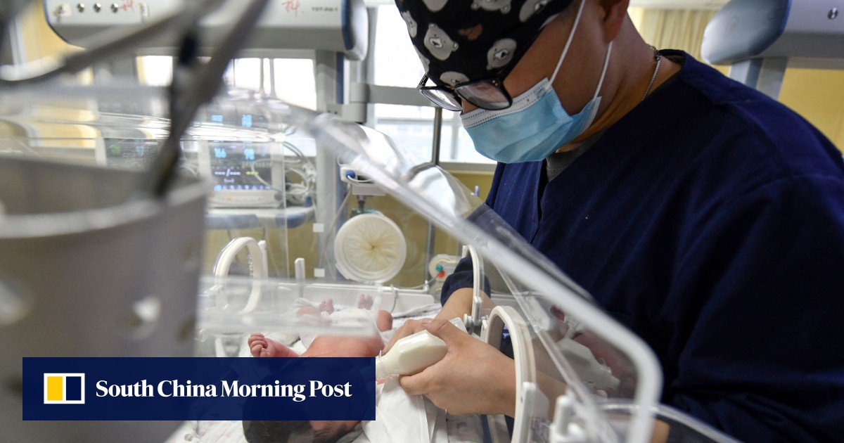 China offers baby bonuses, with births on track for new low in 2021 ...