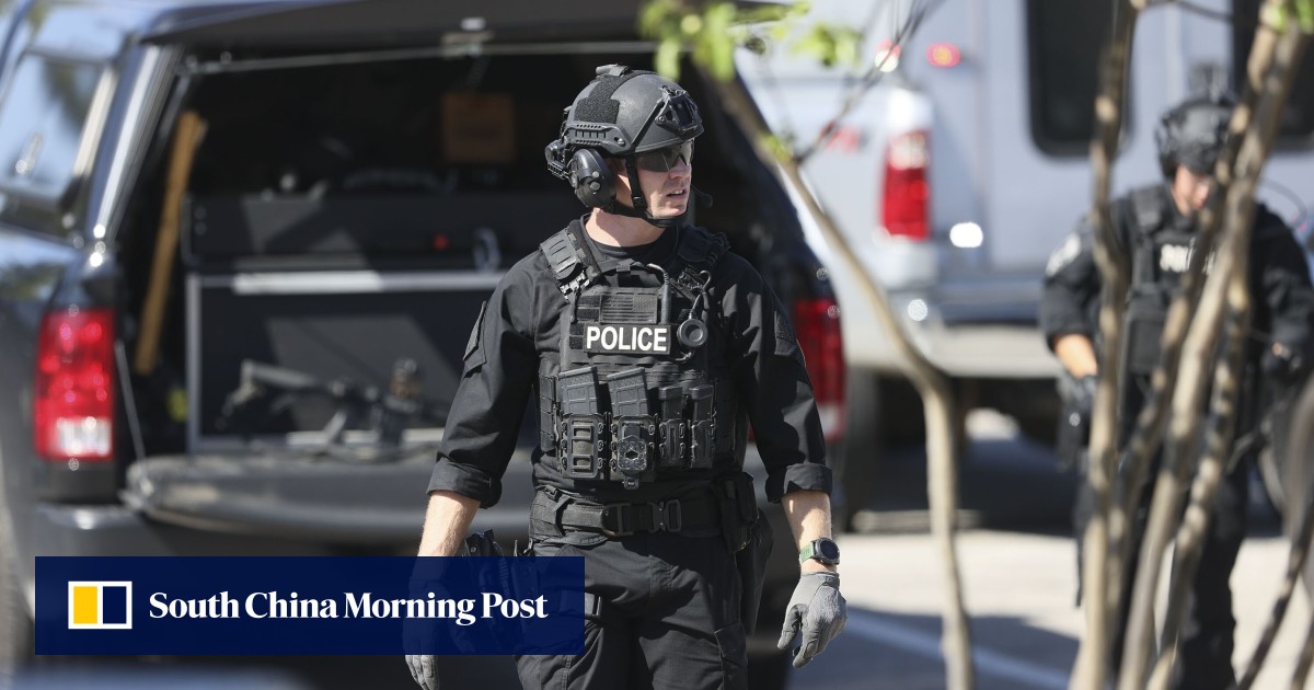 Shooter dead after killing 1, wounding 12 at US grocery store | South ...