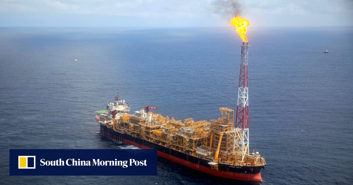 Why Angola struggles to shake off its economic dependence on China ...