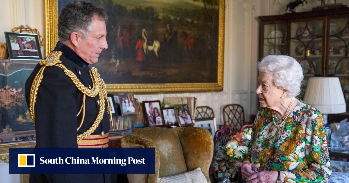 UK’s Queen Elizabeth, 95, hosts in-person audience after health fears ...